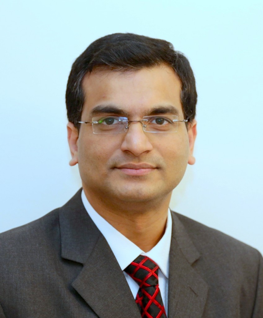 Meet Oral Surgeons Prashanth Ravi DMD Beaumont TX